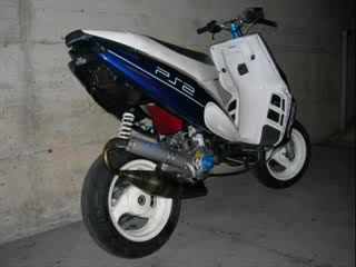 malaguti F12 Tuning - Vbox7